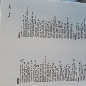 Kitchen | Vintage Six Ingredients Or Less 1988 Cookbook Carlean Johnson ...